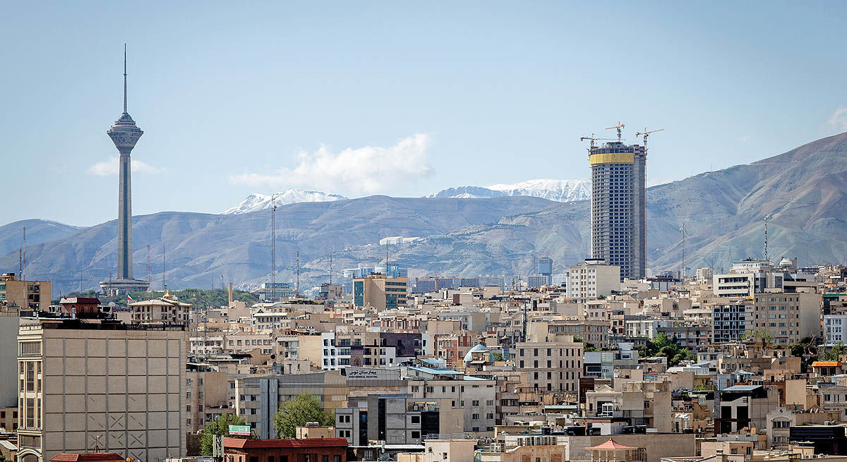 صنعت ساختمان در موقعیت «سربه‌سر»